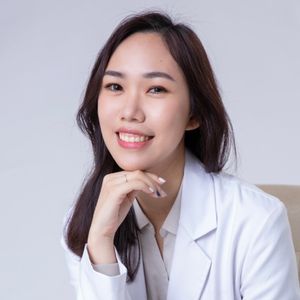 王雅萱 諮商心理師 | FarHugs 遠距抱抱